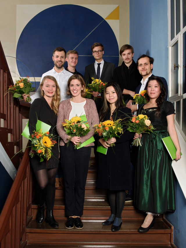 Auszeichnungen für Absolventinnen und Absolventen der Fakultät Architektur und Urbanistik ...